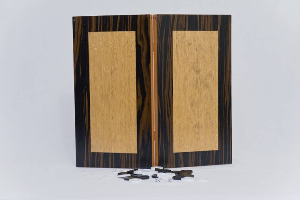 Backgammon with two colors veneer wood. - Argytoys